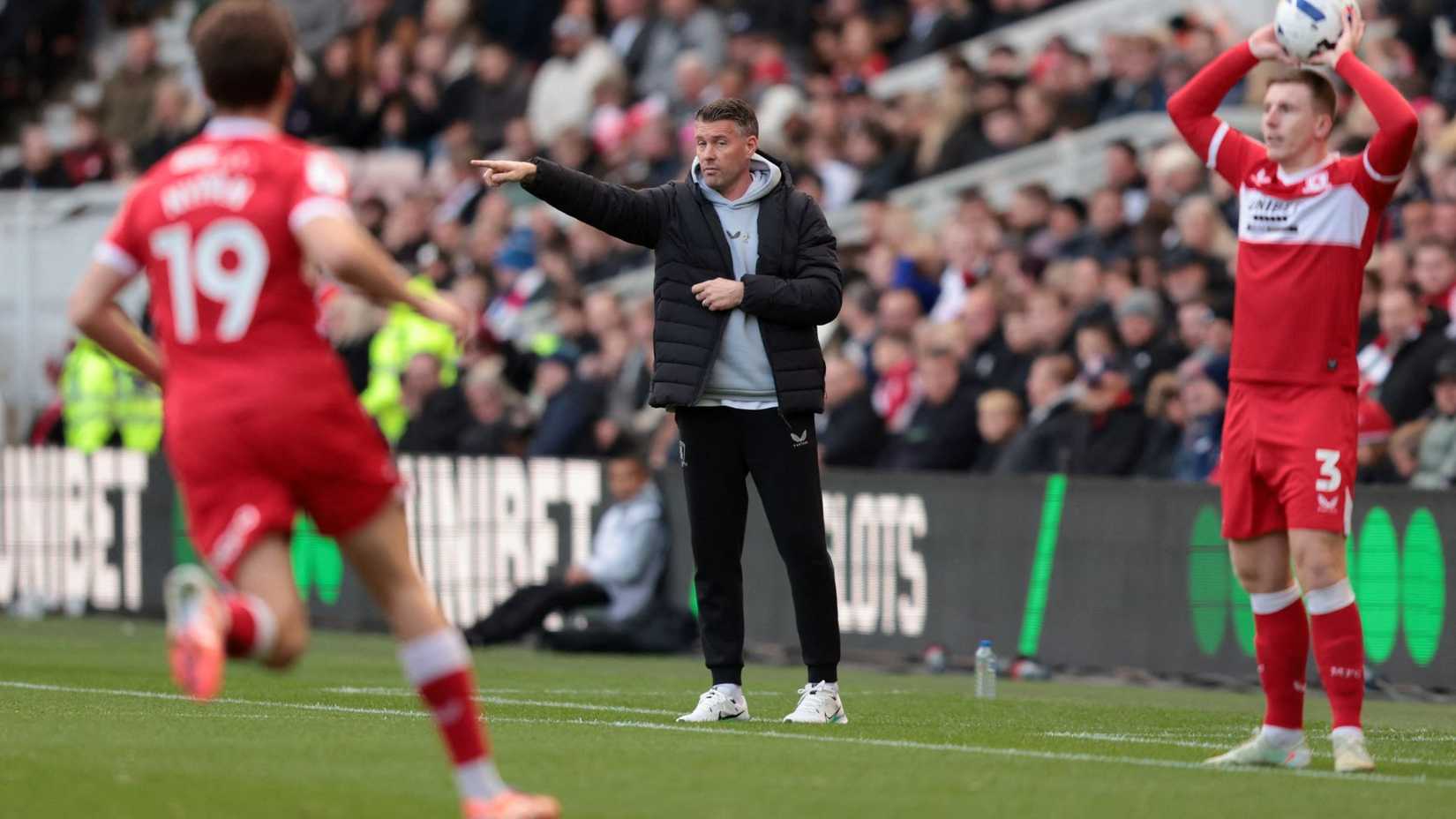 Alan Shearer takes aim at Rob Edwards for 'very harsh' Middlesbrough ...