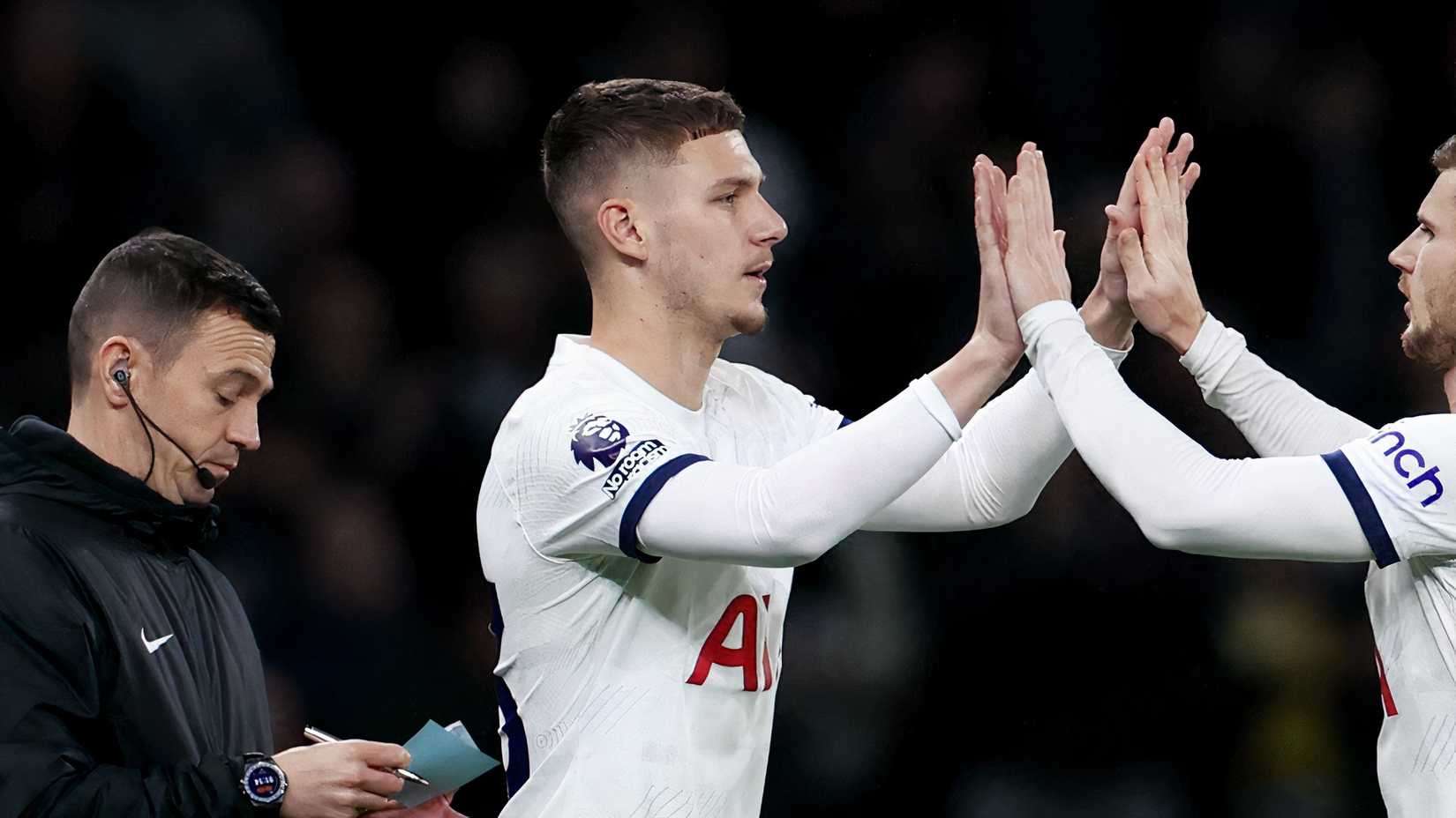 Stoke City player tipped for exit - it 'isn't going to suit Spurs'