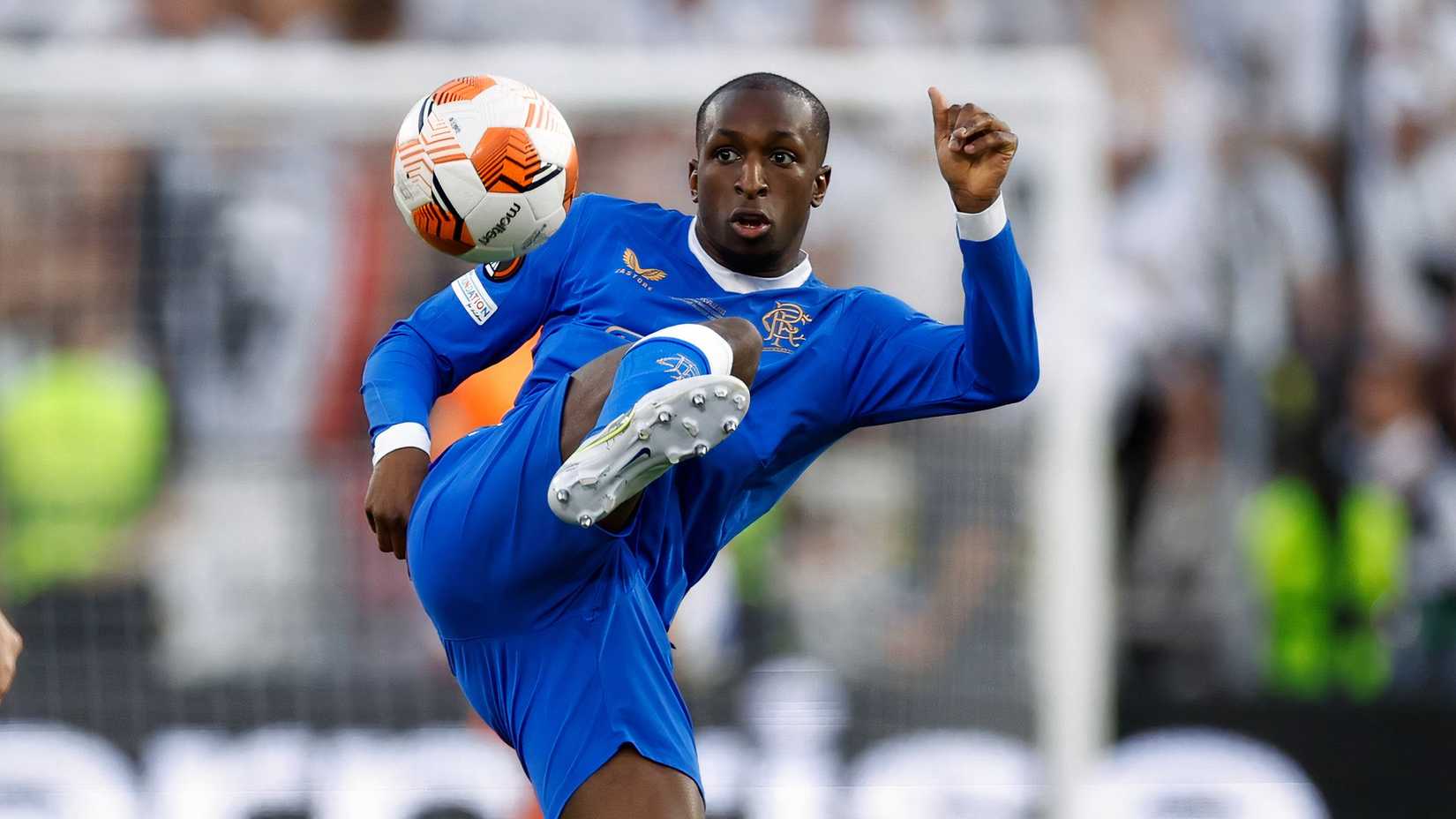 West Brom backed to sign ex-Leeds United star Glen Kamara - he's also wanted by Ipswich Town ...