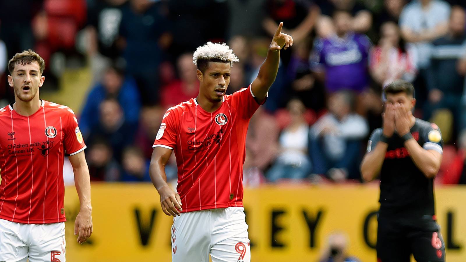 Fan favourite soured Charlton Athletic stint with selfishness - "99.99% ...