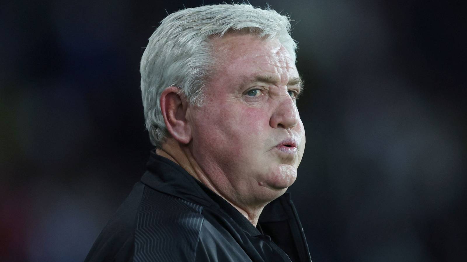 Oxford United eye ex-Newcastle United boss Steve Bruce to replace Gary ...