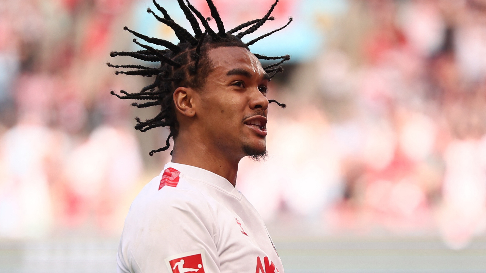 Werder Bremen join Hamburg in Southampton, Damion Downs transfer race