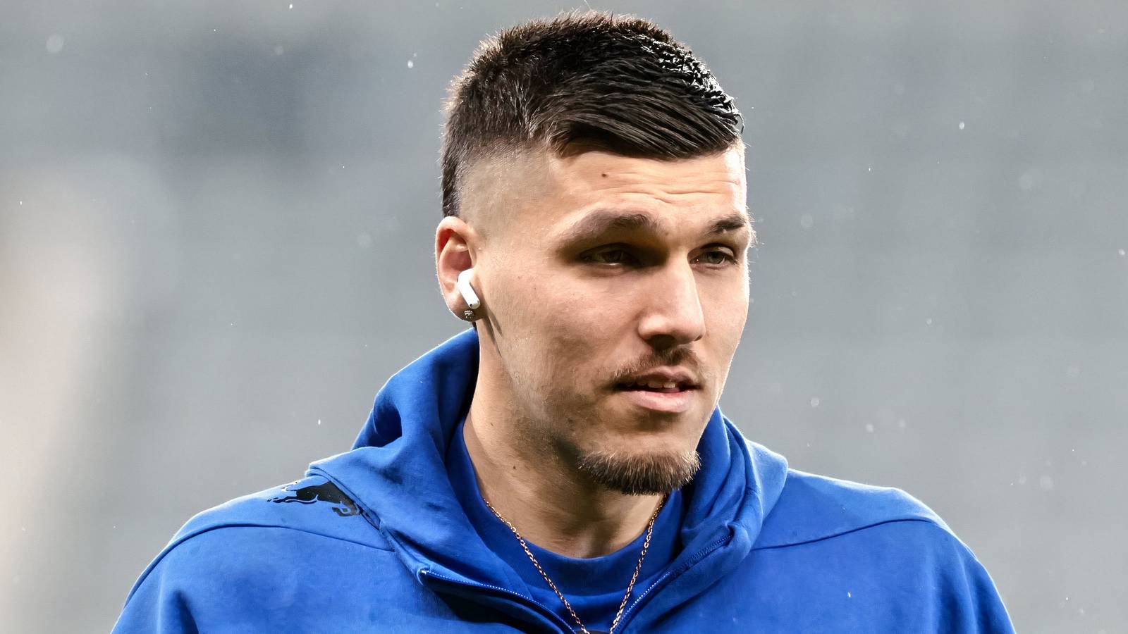 How much money Joel Piroe earns at Leeds United as Middlesbrough plot ...