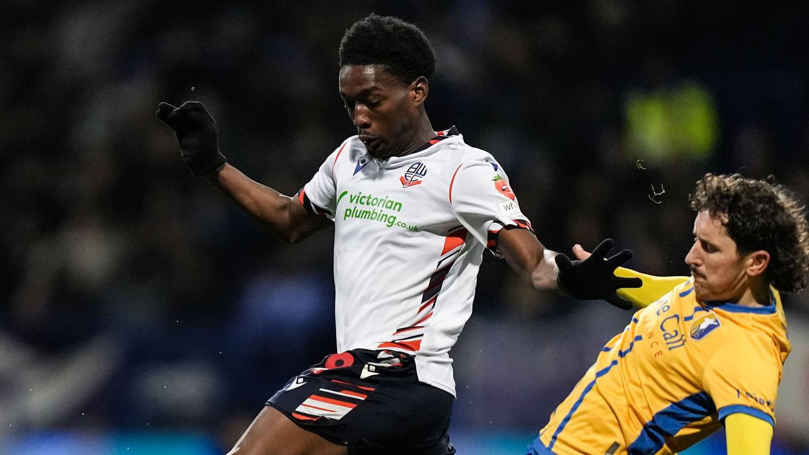 Bolton Wanderers ready key Brighton talks after Amario Cozier-Duberry news