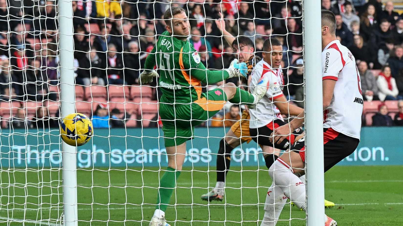 Southampton 1-2 Hull City: FLW report as Tigers move back into play-off ...