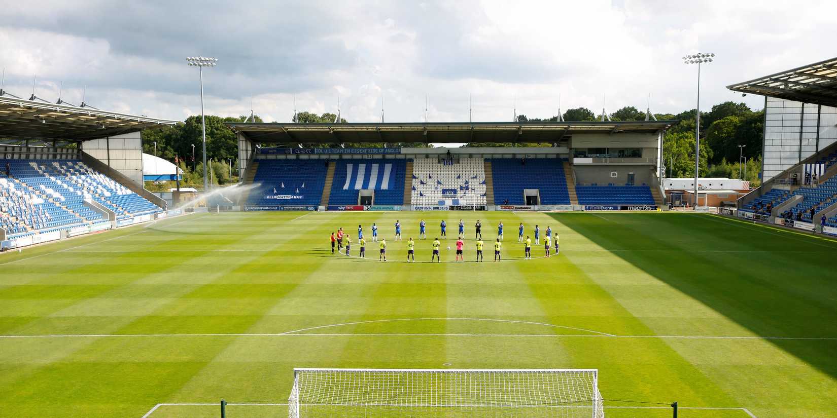27-cap Brazil legend in shock takeover talks at Colchester United