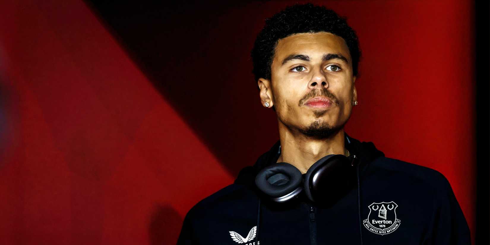 Plymouth Argyle pushing to sign Everton player also wanted by Sheffield ...