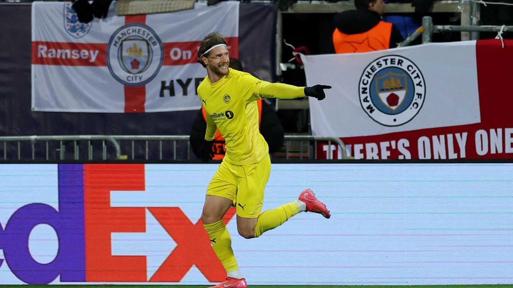 Norwich City facing fresh transfer fear involving Man City