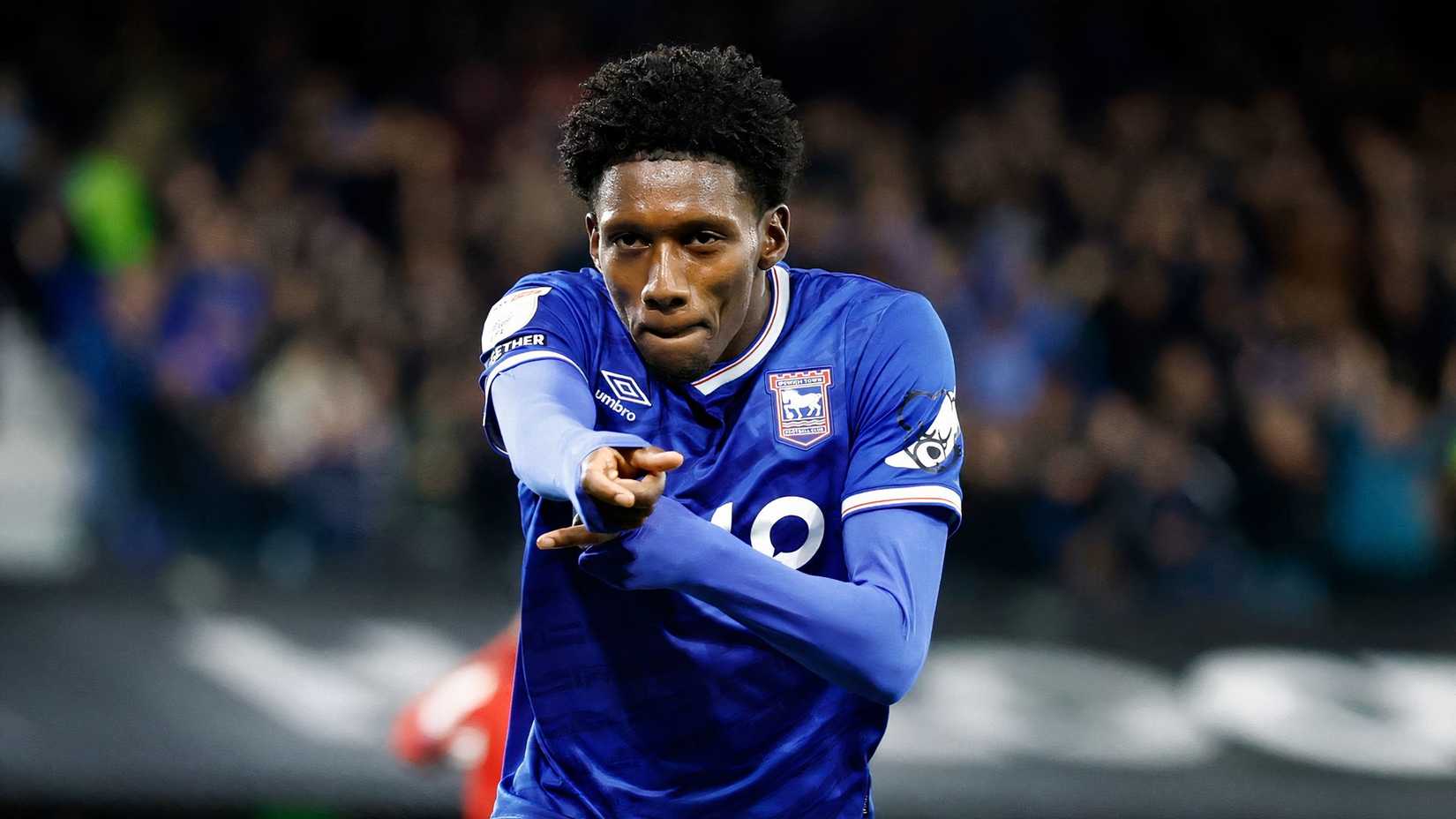 Cardiff City: Steve Morison hit rare transfer jackpot with £50m-rated ...