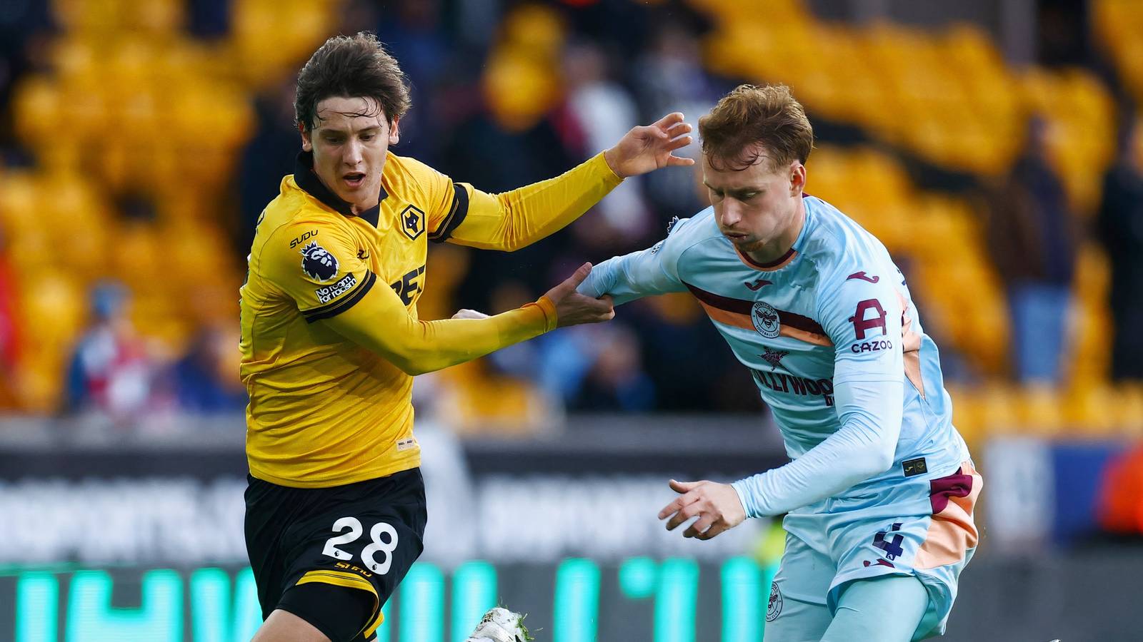 £19m Wolves player offered to EFL clubs - Southampton, Leicester City ...