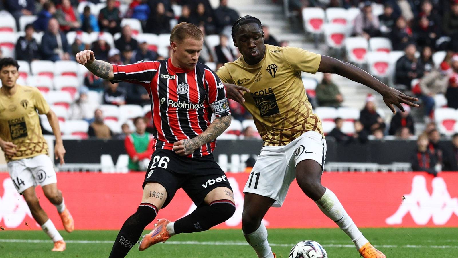 Sidiki Cherif news: £19m offer, Wrexham & Crystal Palace tussle, Mateta ...