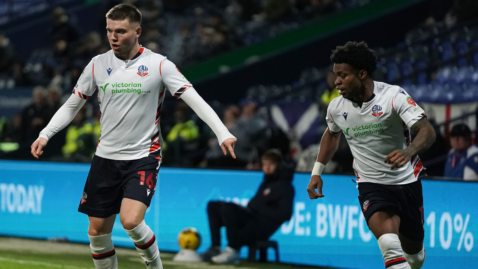 Exclusive: Oxford Utd join Luton Town & Wycombe in Bolton Wanderers ...