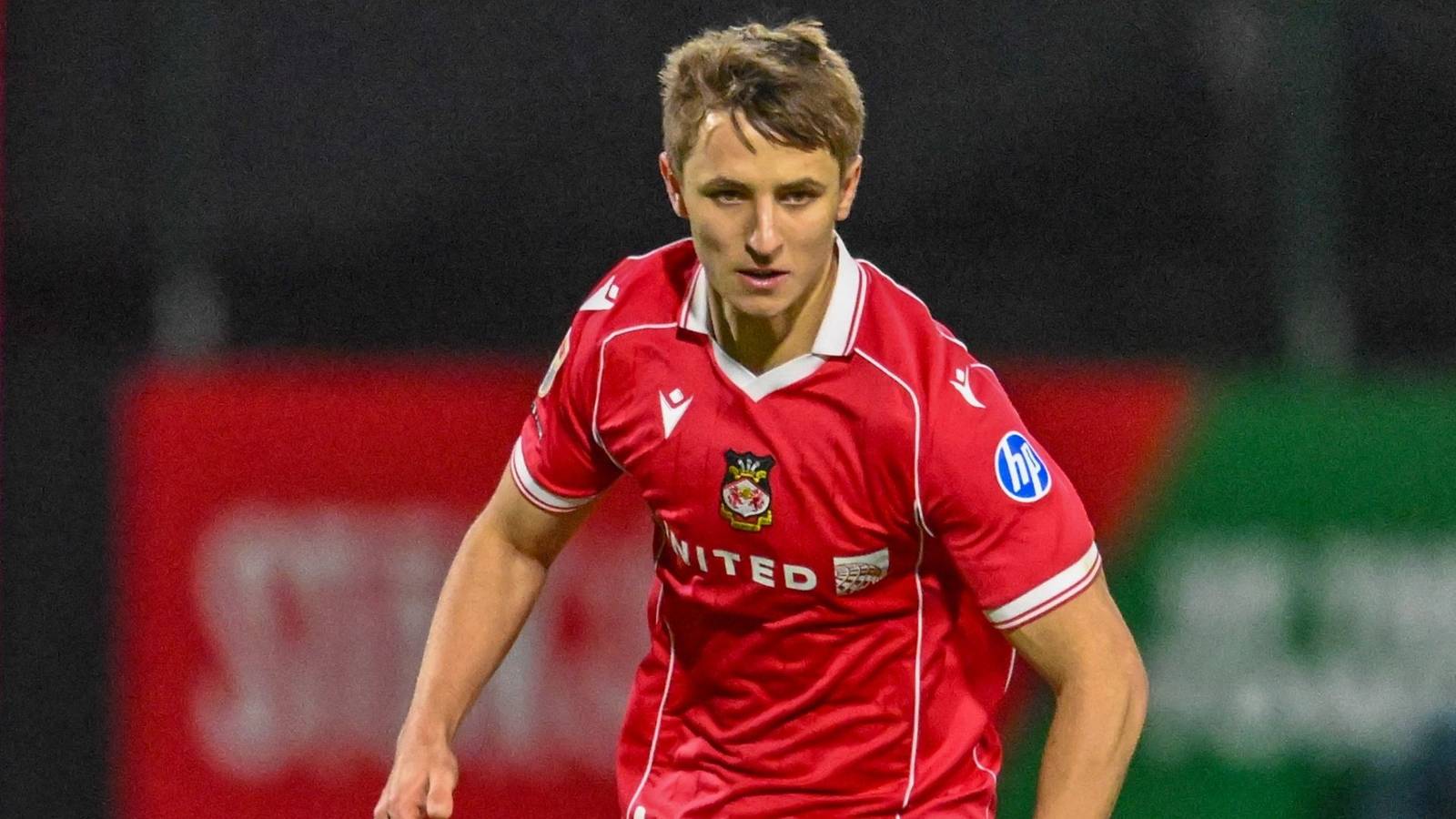 Wrexham AFC must keep firm Max Cleworth transfer stance amid Aston ...