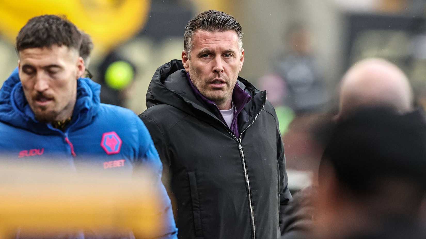 Wolves eye Portuguese boss to replace Rob Edwards