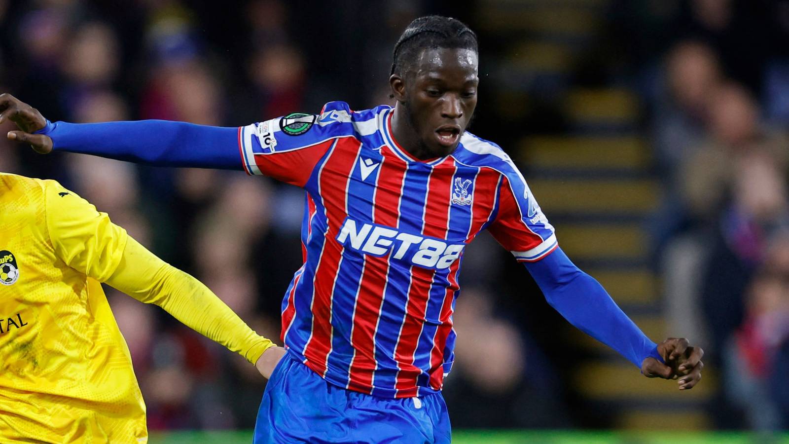 Romain Esse’s wage at Crystal Palace compared to Coventry City’s ...