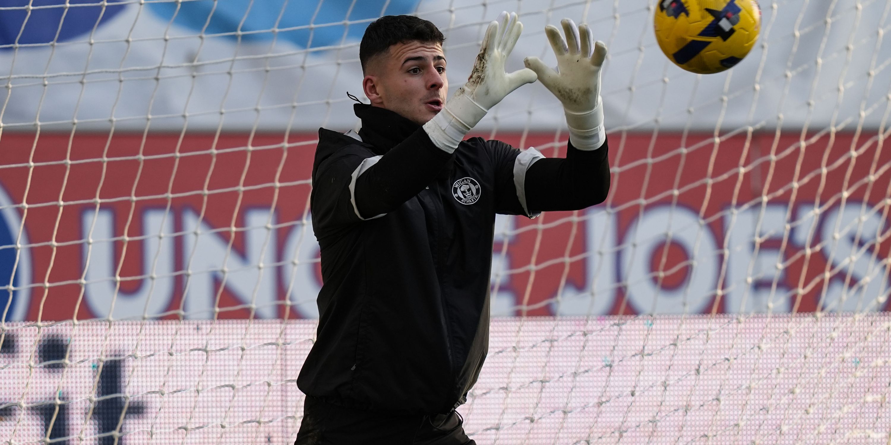 QPR backed to seal 'excellent' £2m Sam Tickle transfer and make ...