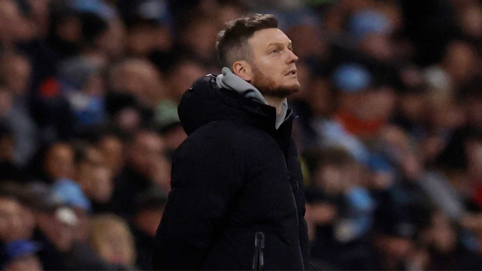 Middlesbrough facing Burnley transfer tussle for FC Augsburg's Robin ...