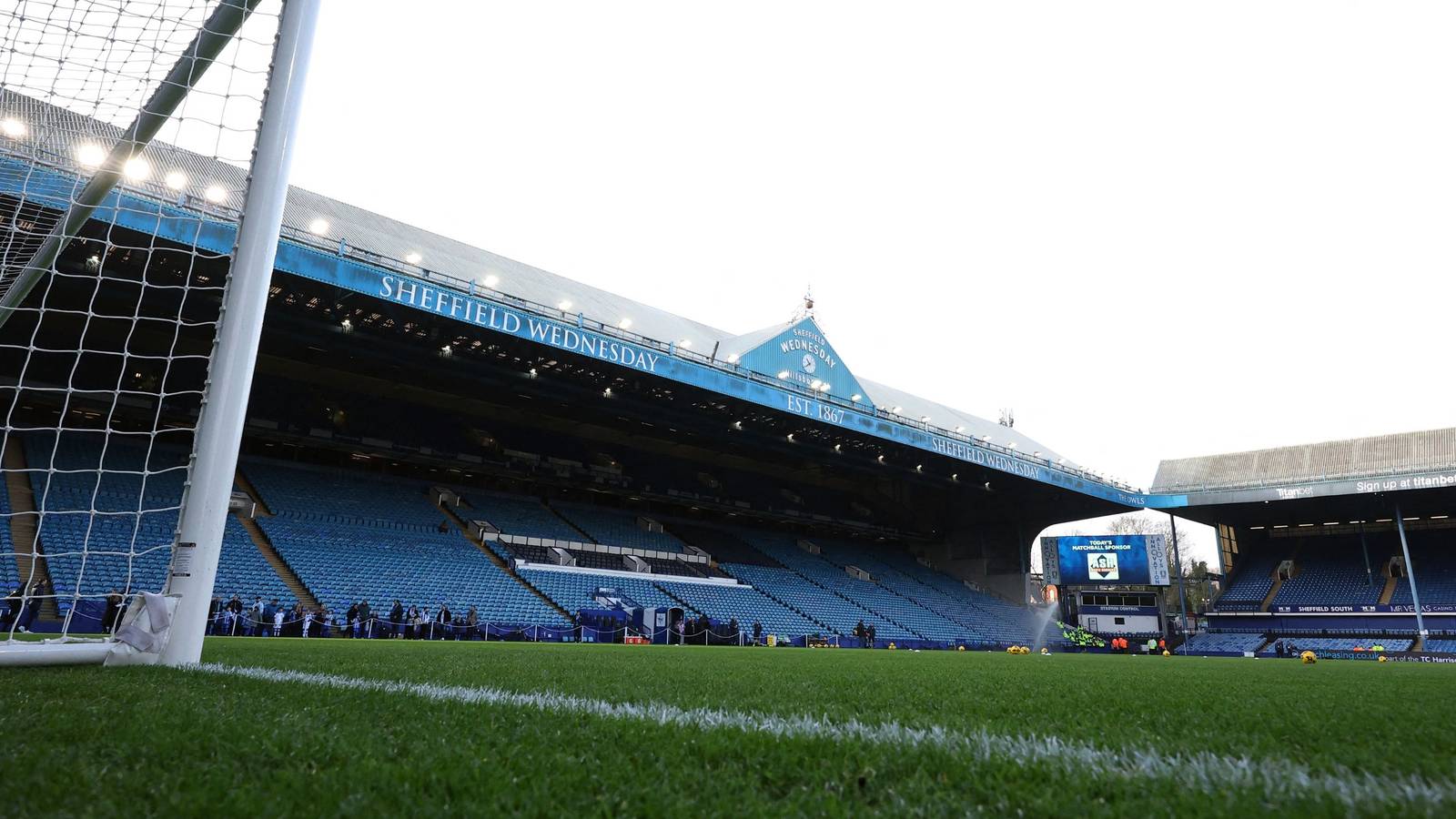 Sheffield Wednesday news: David Storch decides Henrik Pedersen future ...