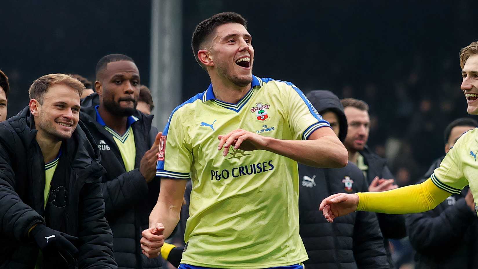 Southampton must take £20k-a week Ross Stewart action ASAP - Fulham ...