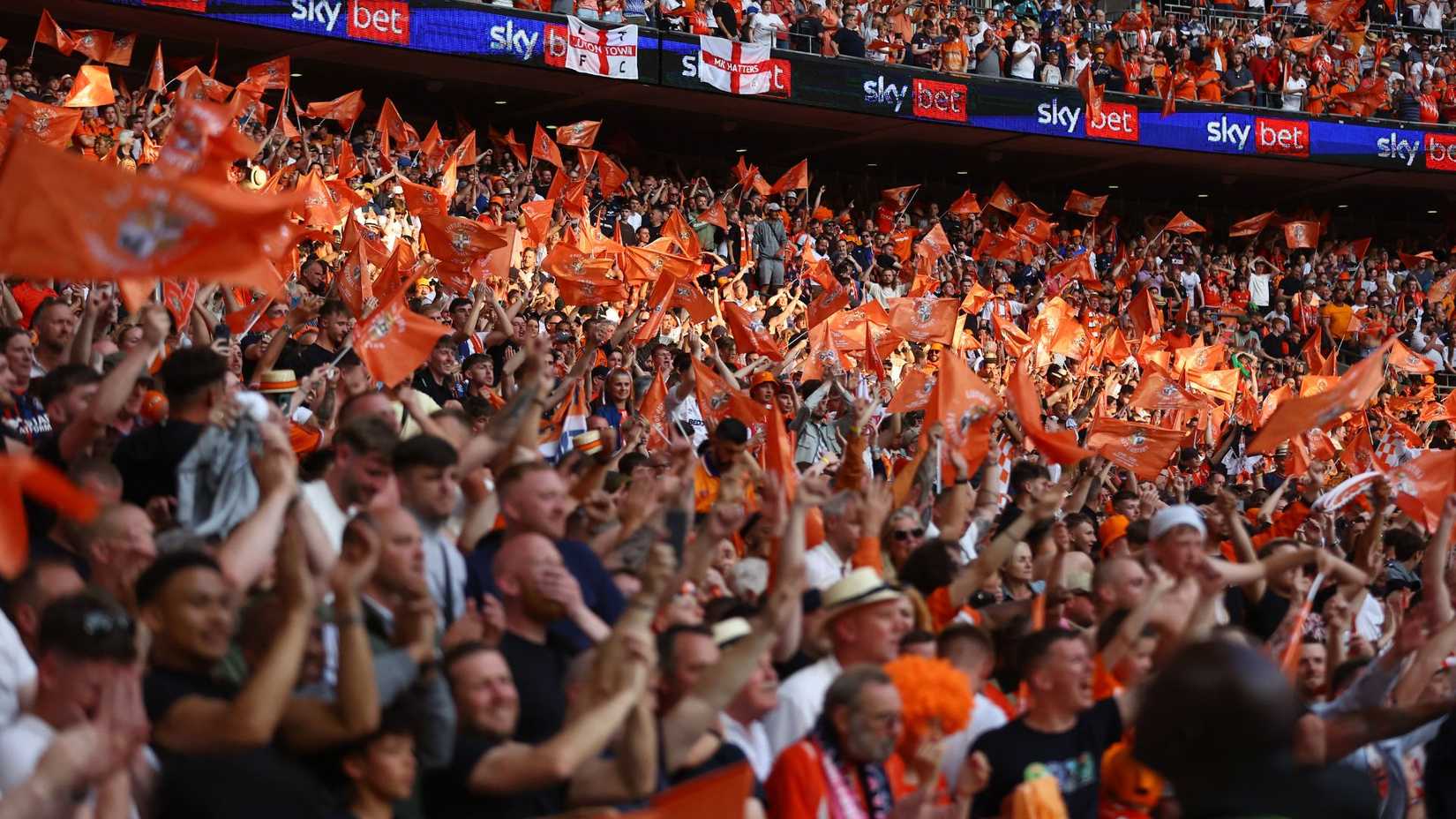 Luton Town 3-1 Stockport County: Match report, player ratings, Jack ...