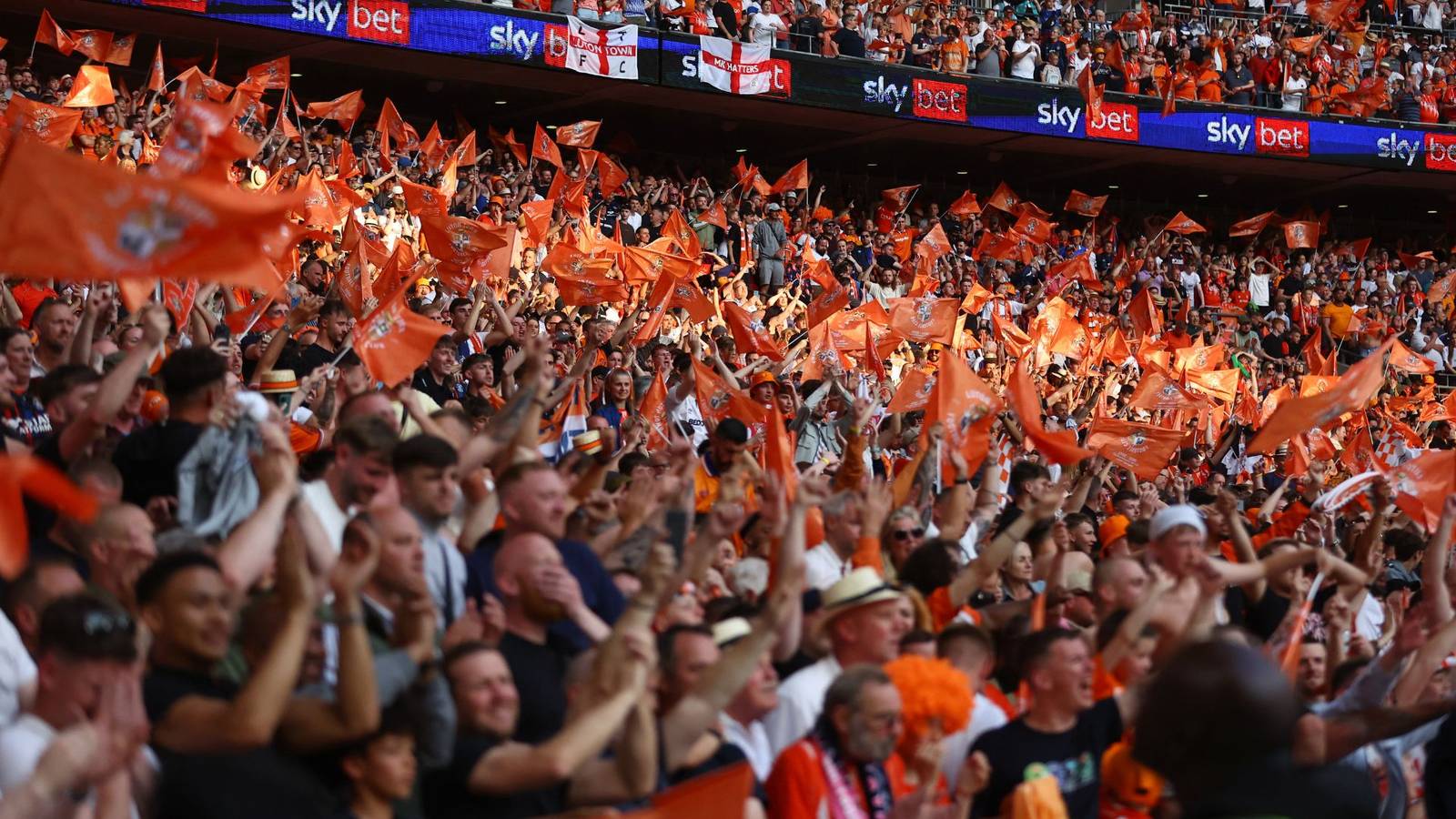 How many Luton Town fans will be at Wembley for Vertu Trophy final v ...