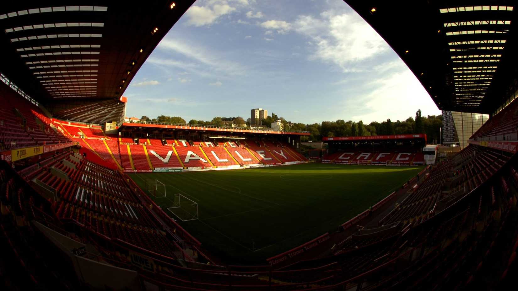 Charlton Athletic 2-1 Hull City: FLW report as Addicks survive and dent ...