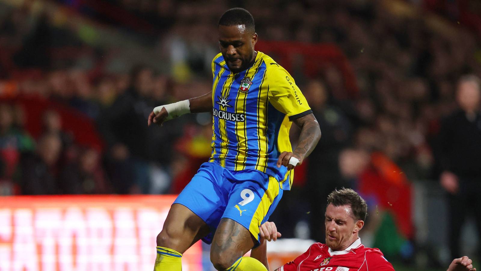 Southampton set for Cyle Larin, Daniel Peretz transfer boost on one big ...