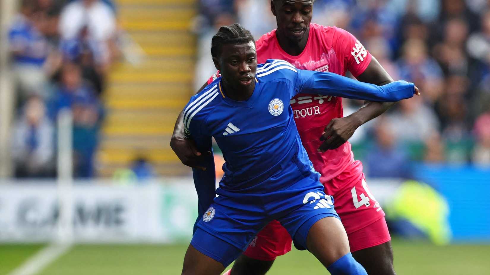 Man Utd and Arsenal join Man City in approaches for Leicester City's ...