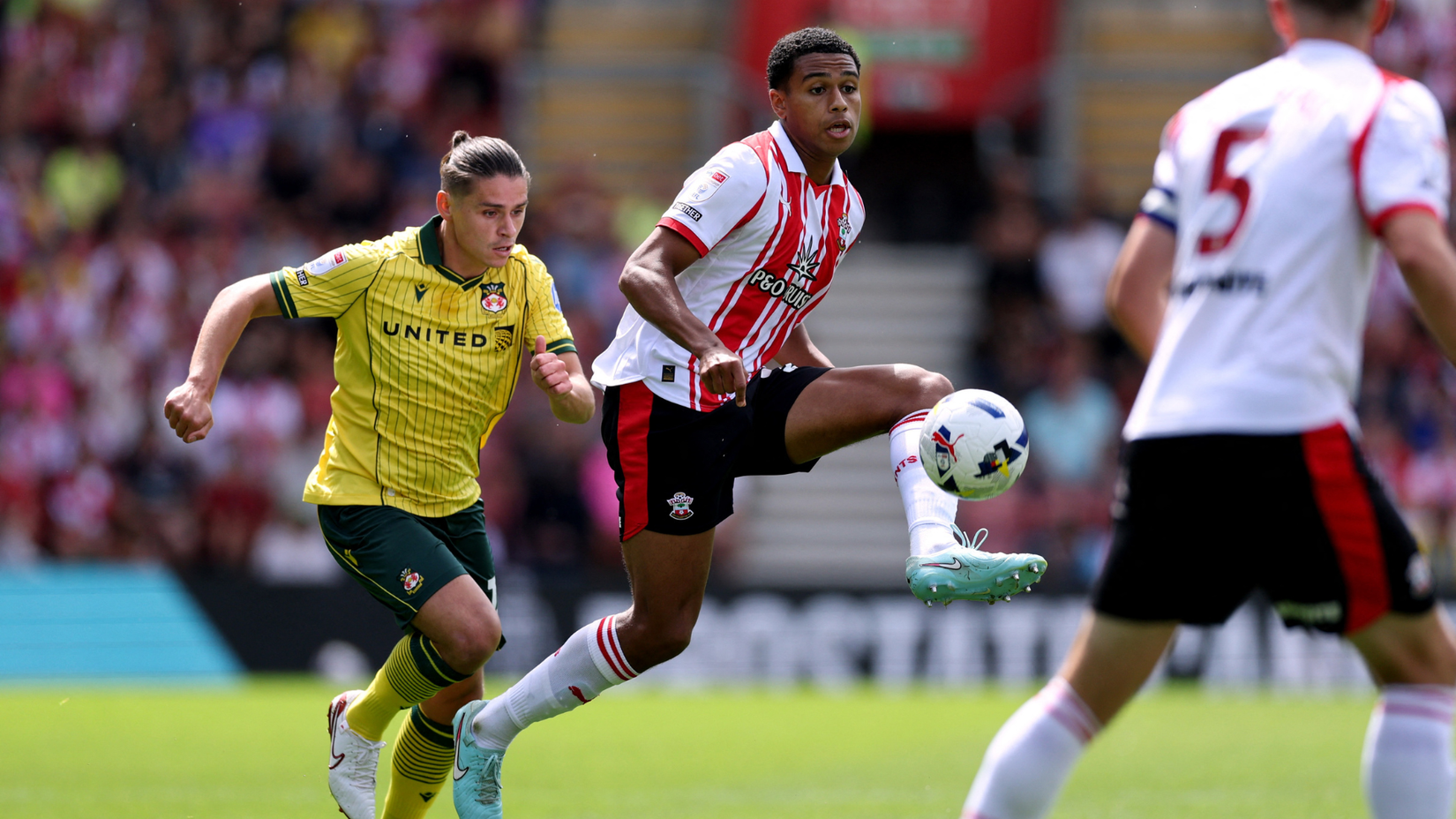 How much Shea Charles earns at Southampton as Nottingham Forest and Man ...
