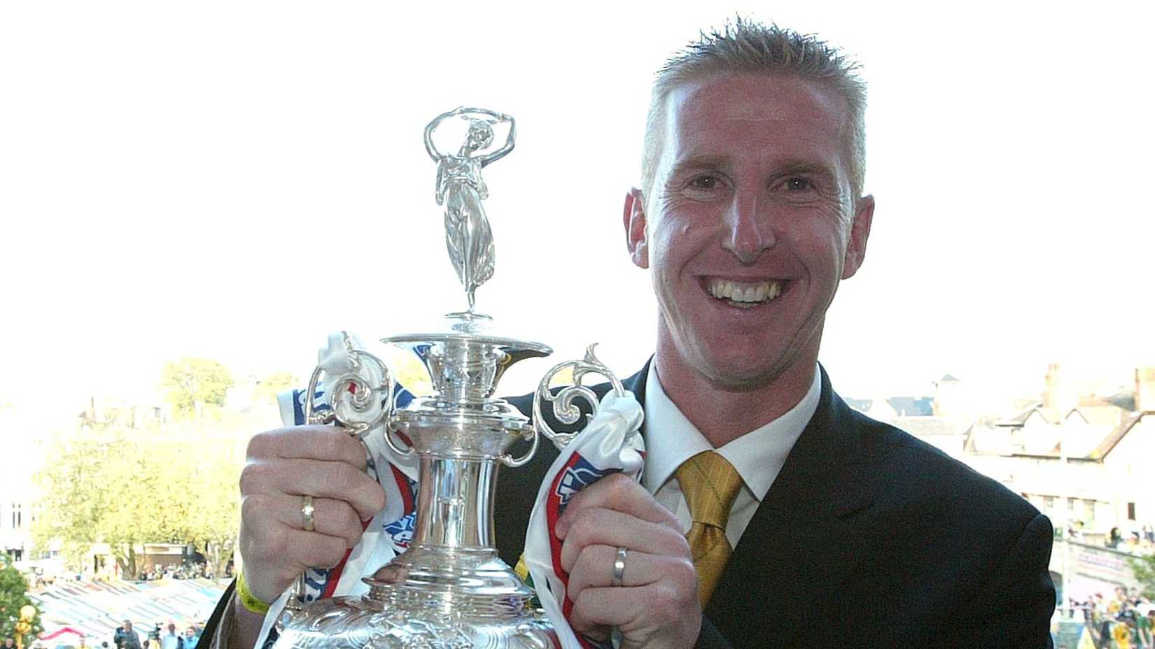 Ex-Norwich City icon slams Ipswich Town chairman Mark Ashton for ...