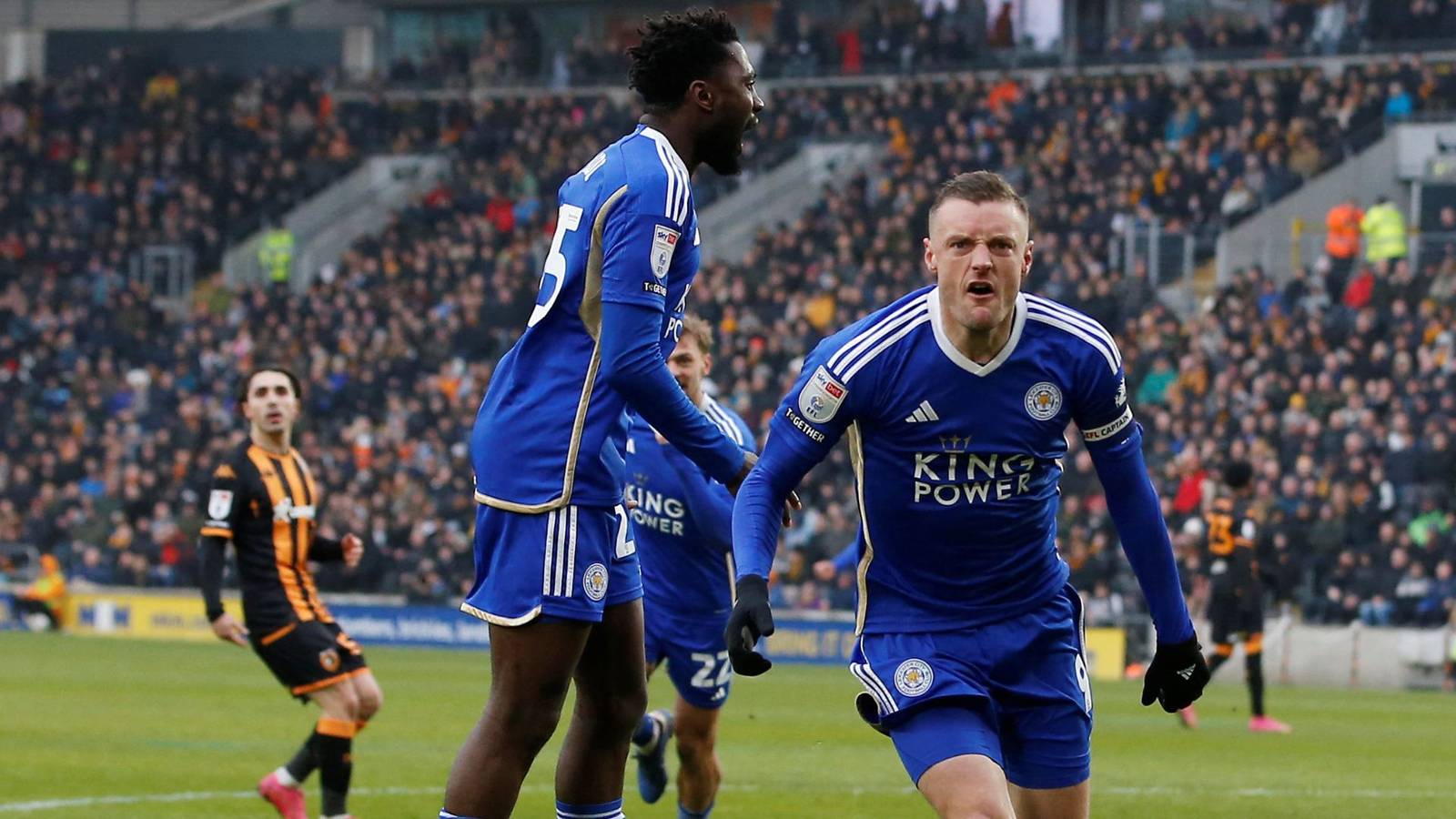 Jeff Stelling names the English club Jamie Vardy should join