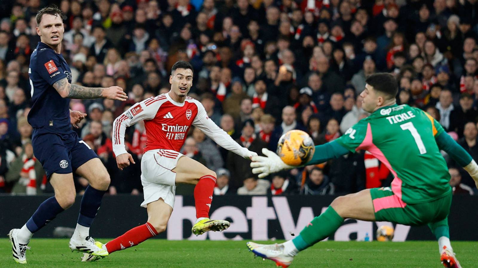 QPR: Sam Tickle transfer update can leave Man Utd, Arsenal jealous