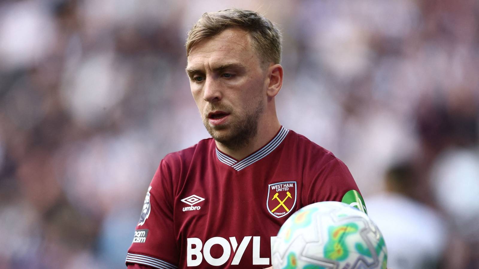 Michail Antonio hands Jarrod Bowen major career warning at West Ham