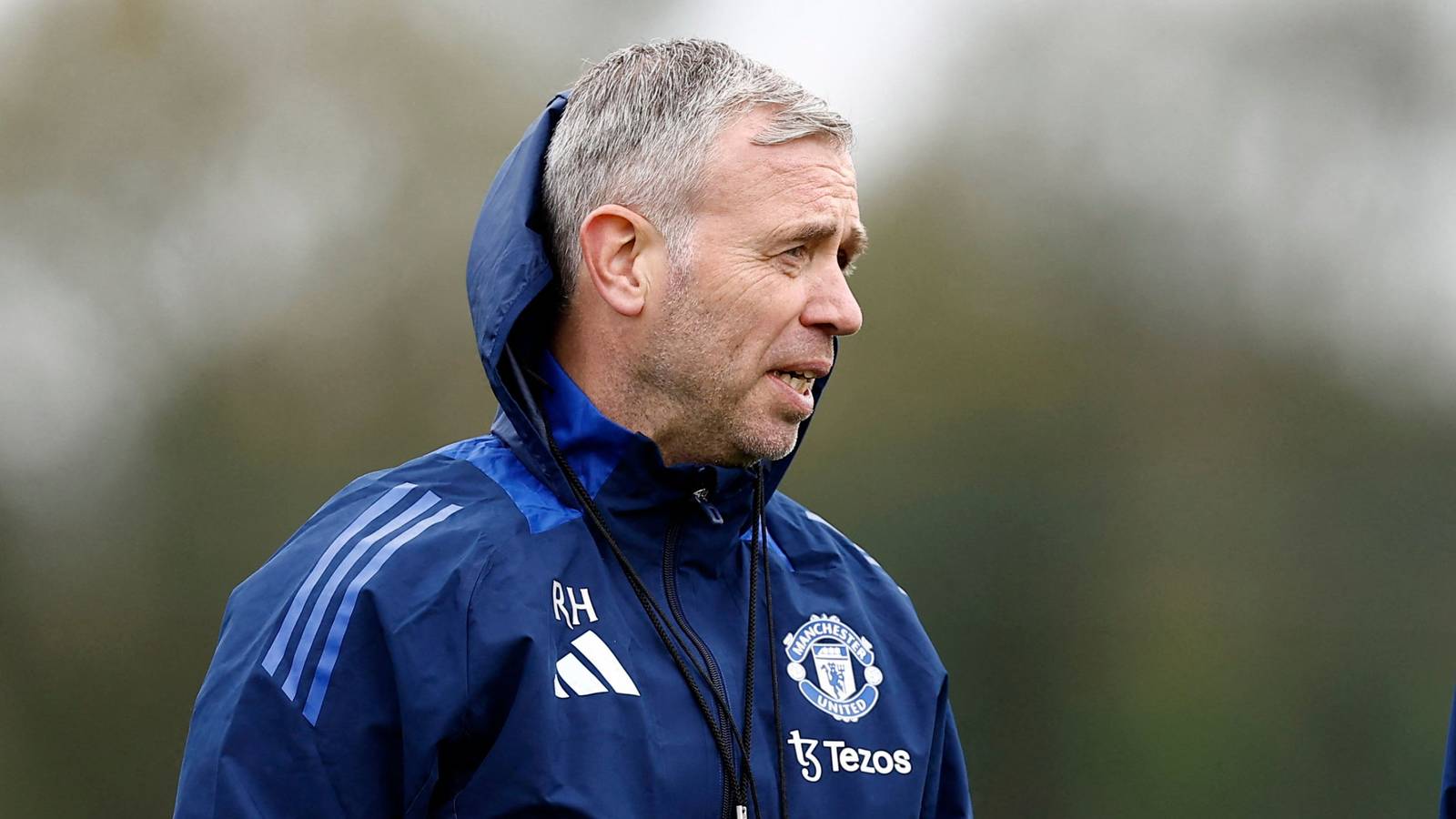 Leicester City eyeing ex-Man United coach for manager vacancy as ...